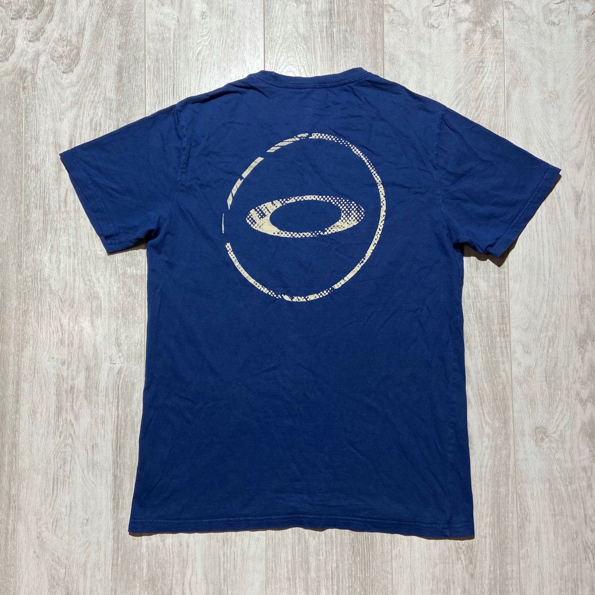 Vintage Vintage Oakley Logo T-Shirt | Grailed