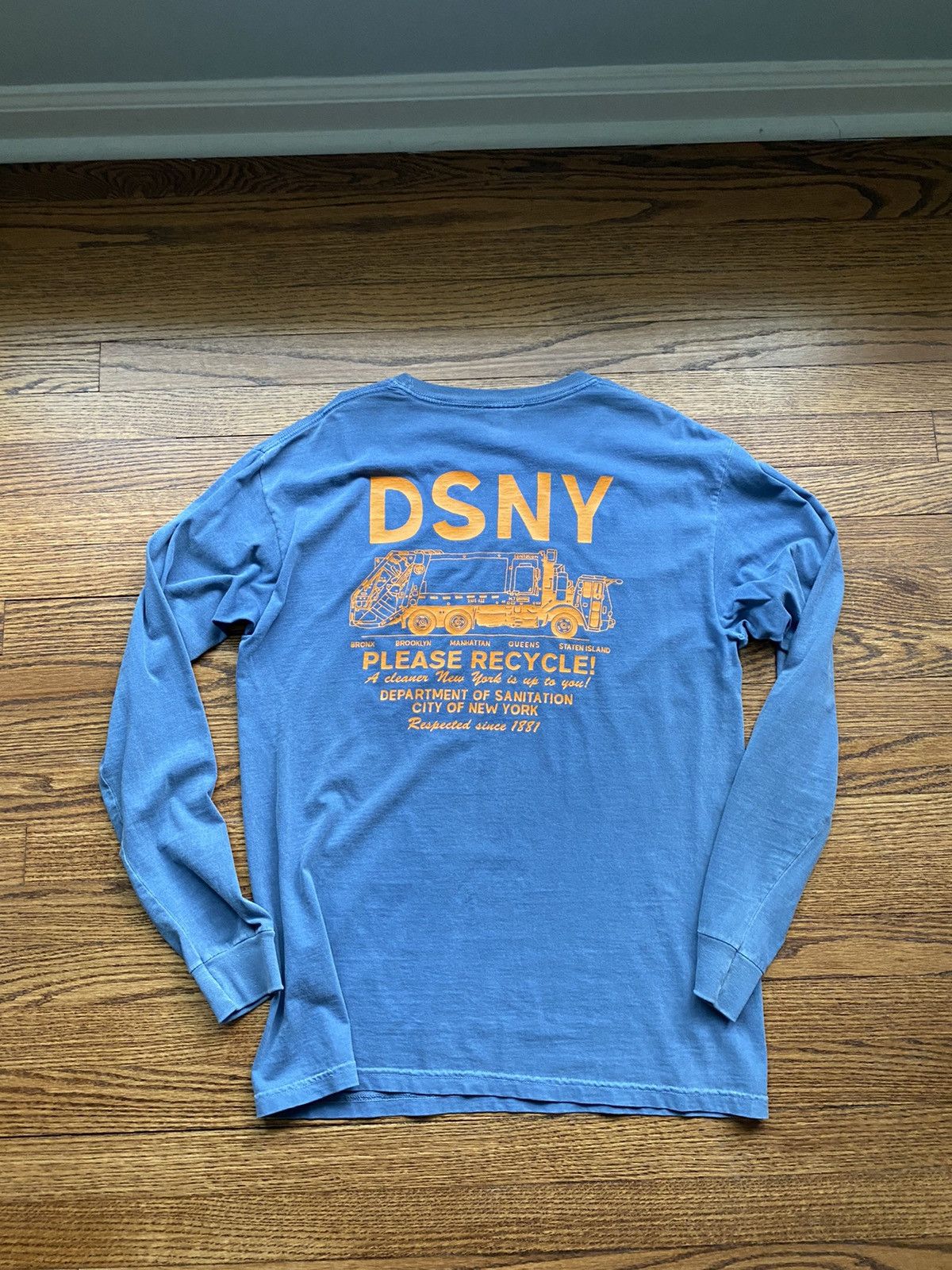 Only NY DSNY Truck Tee | Grailed