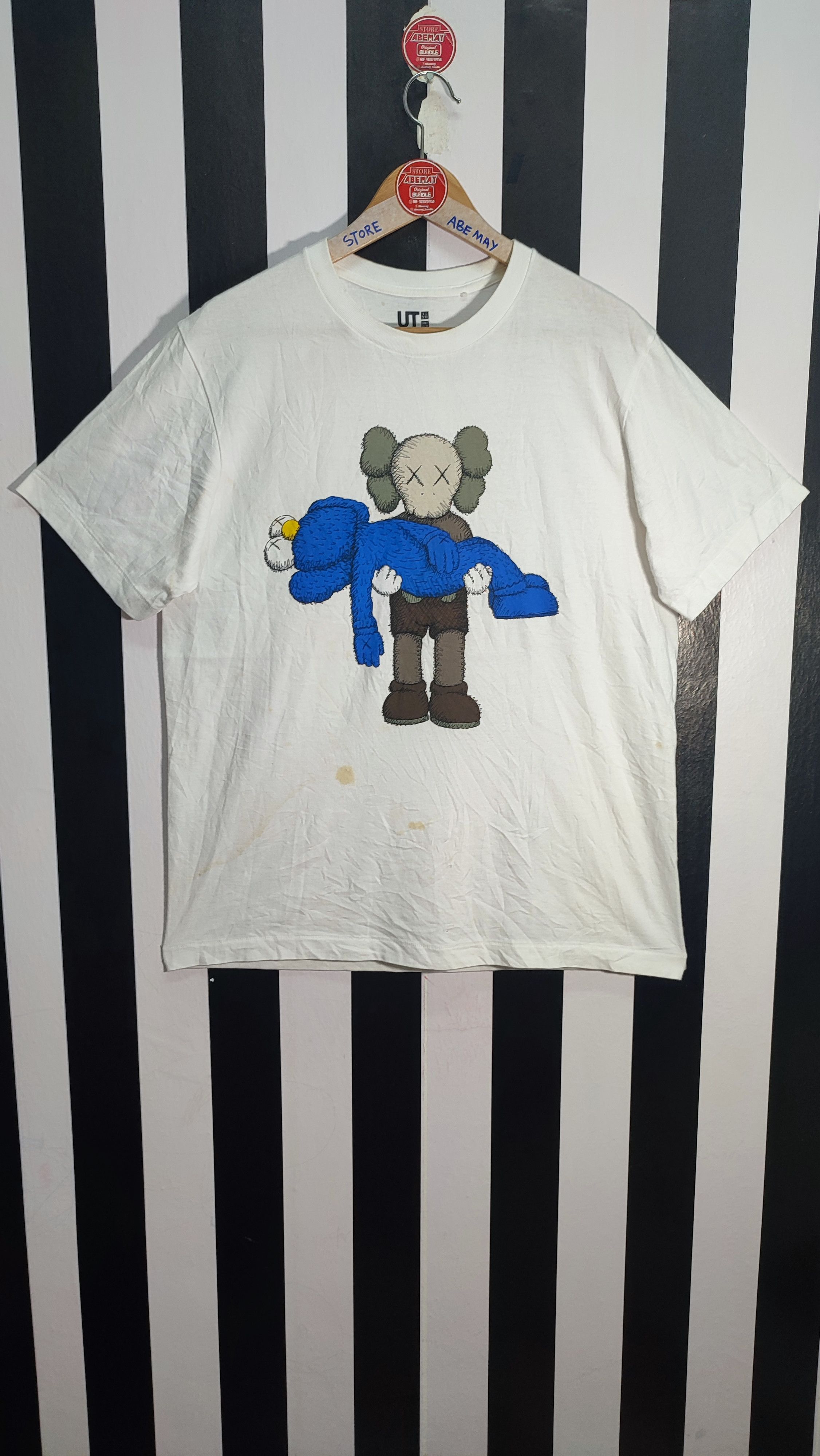 Japanese Brand × Kaws × Rare Kaws X Uniqlo Very Rare | Grailed