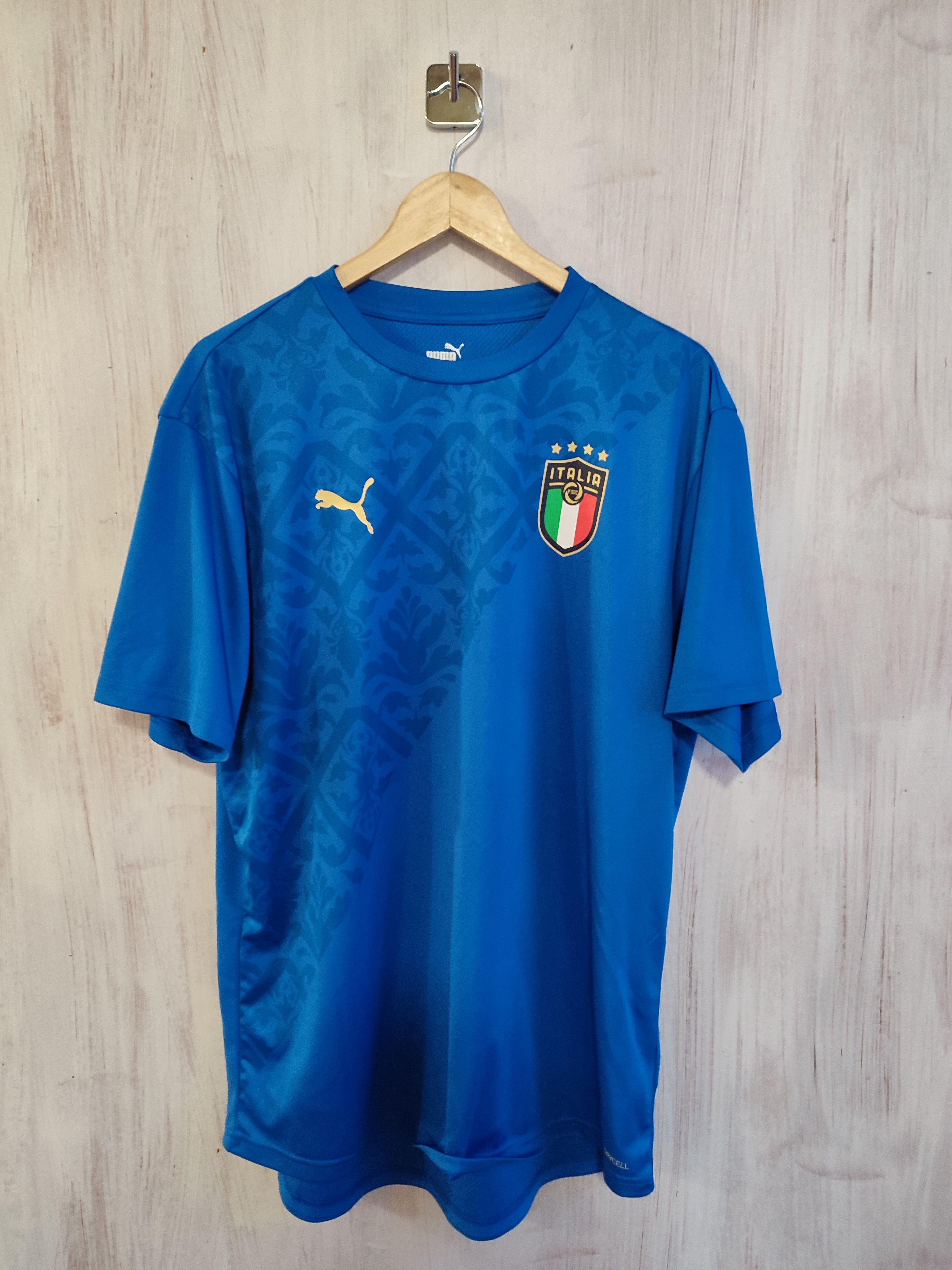 Puma Italy 2020 2021 pre-match football shirt jersey kit soocer | Grailed