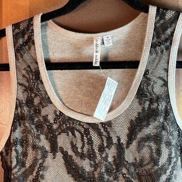Designer Robbi & nikki grey wife beater with black lace overlay size ...