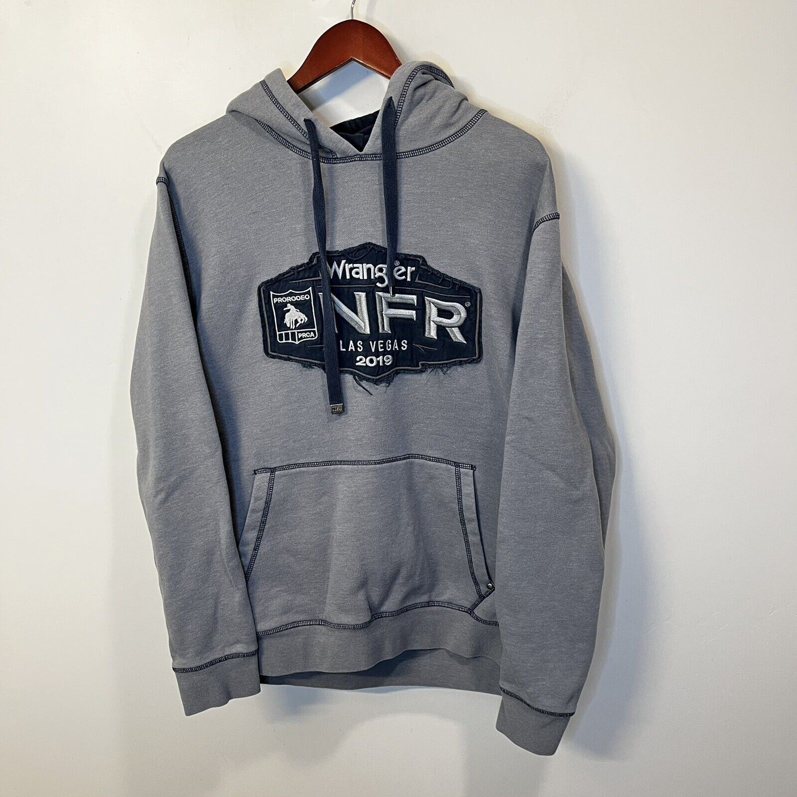 Vintage 2019 Wrangler NFR PCRA Pro Rodeo Gear Las Vegas Gray Hoodie ...