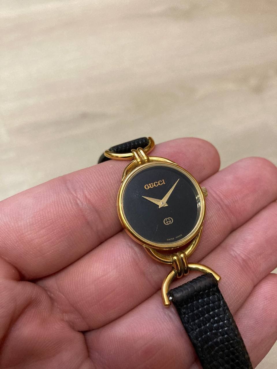 Gucci Gucci 6000L vintage golden watches | Grailed
