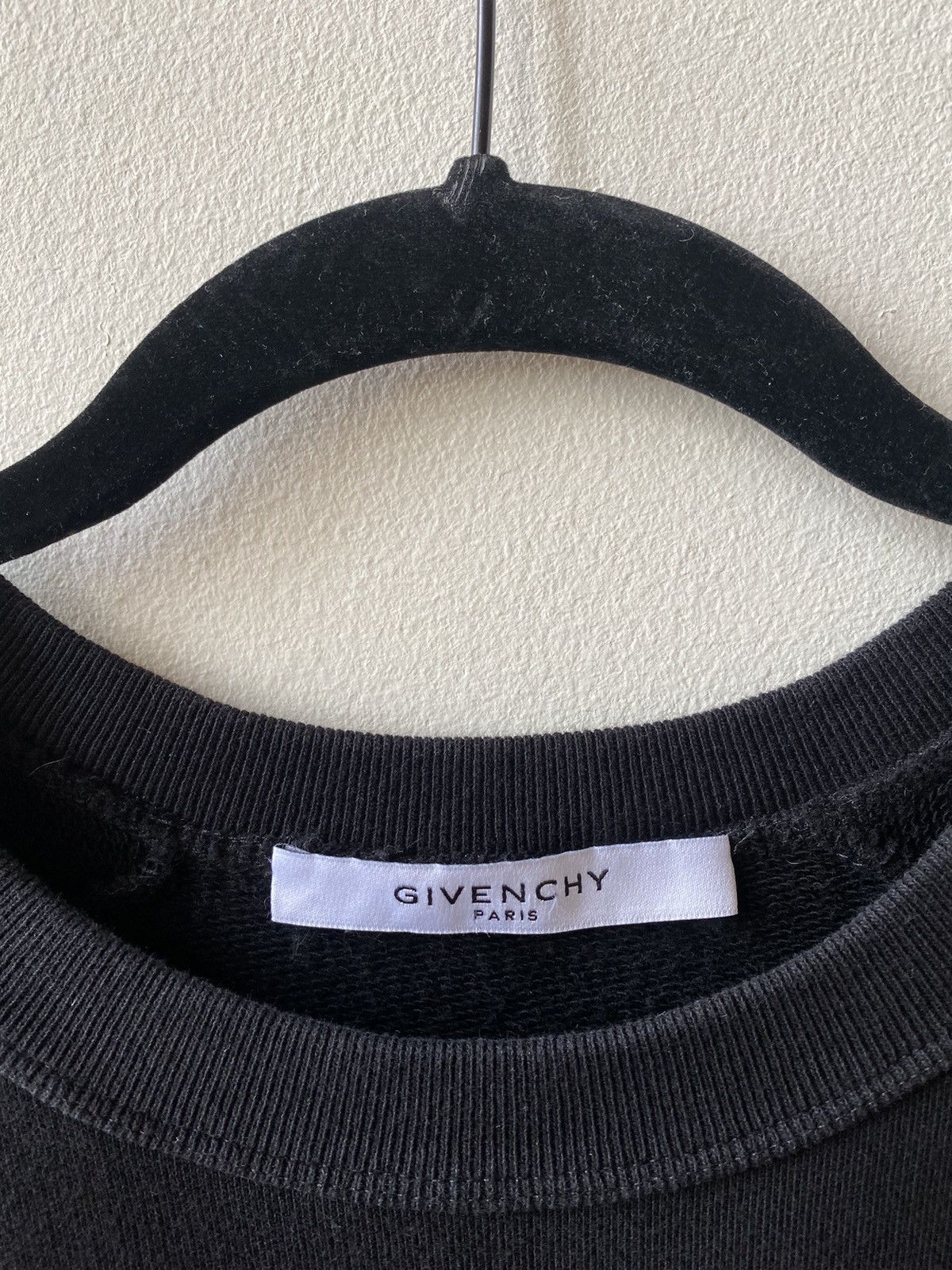 Givenchy Scorpion crew neck | Grailed