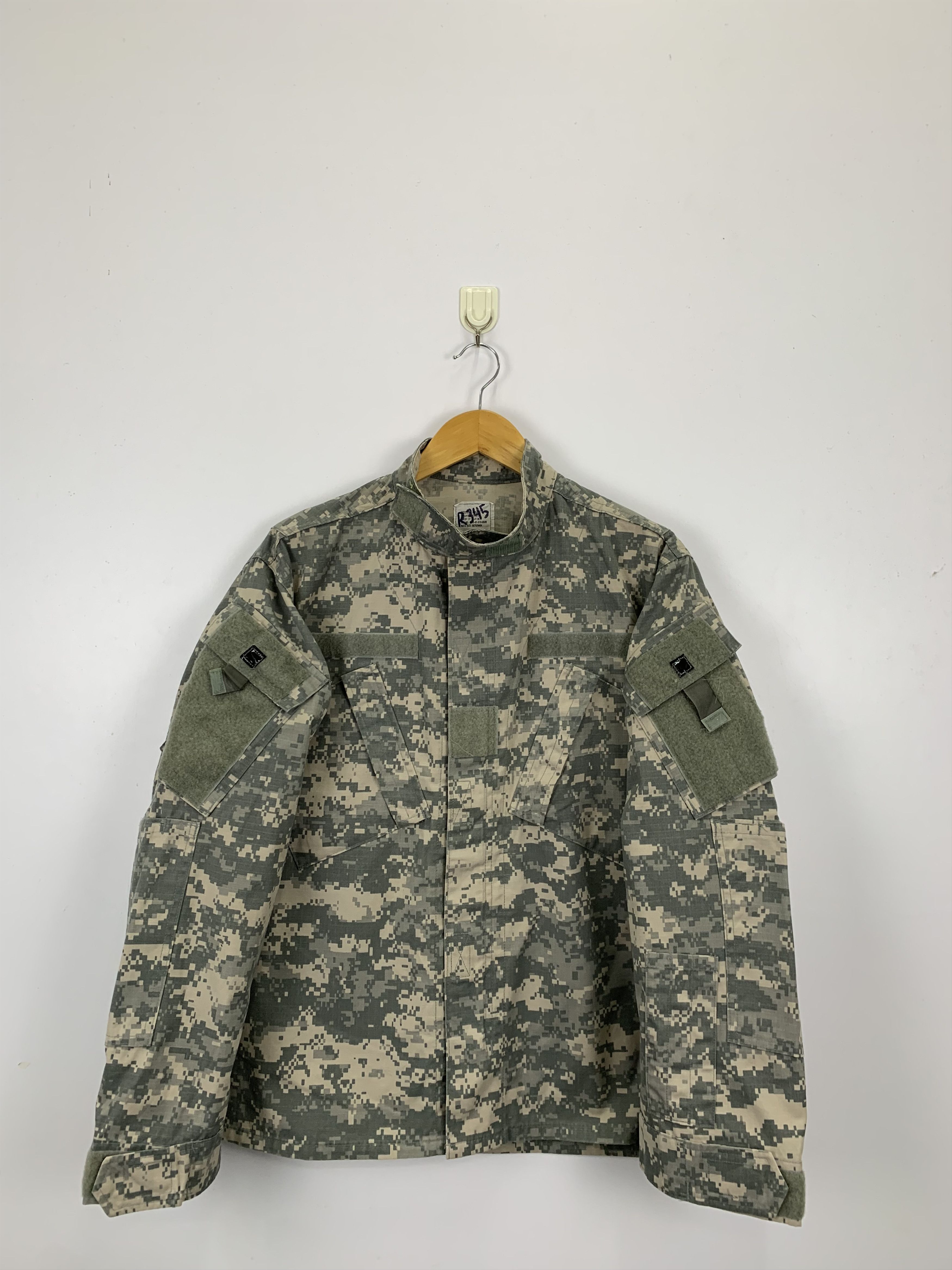 Vintage Vintage Us Military Army ACU Digital Camo UCP Combat | Grailed