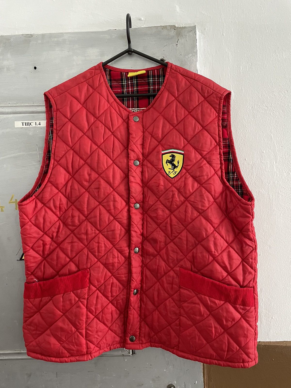 Ferrari × Racing × Vintage Vintage 1996 Ferrari Racing F1 Vest | Grailed
