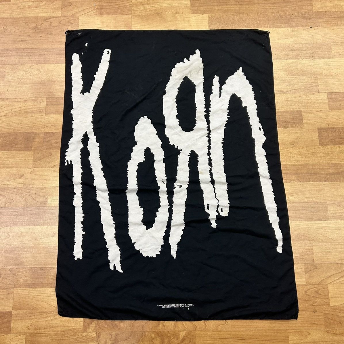 Band Tees × Streetwear × Vintage Vintage 1998 Korn Wall Flag | Grailed