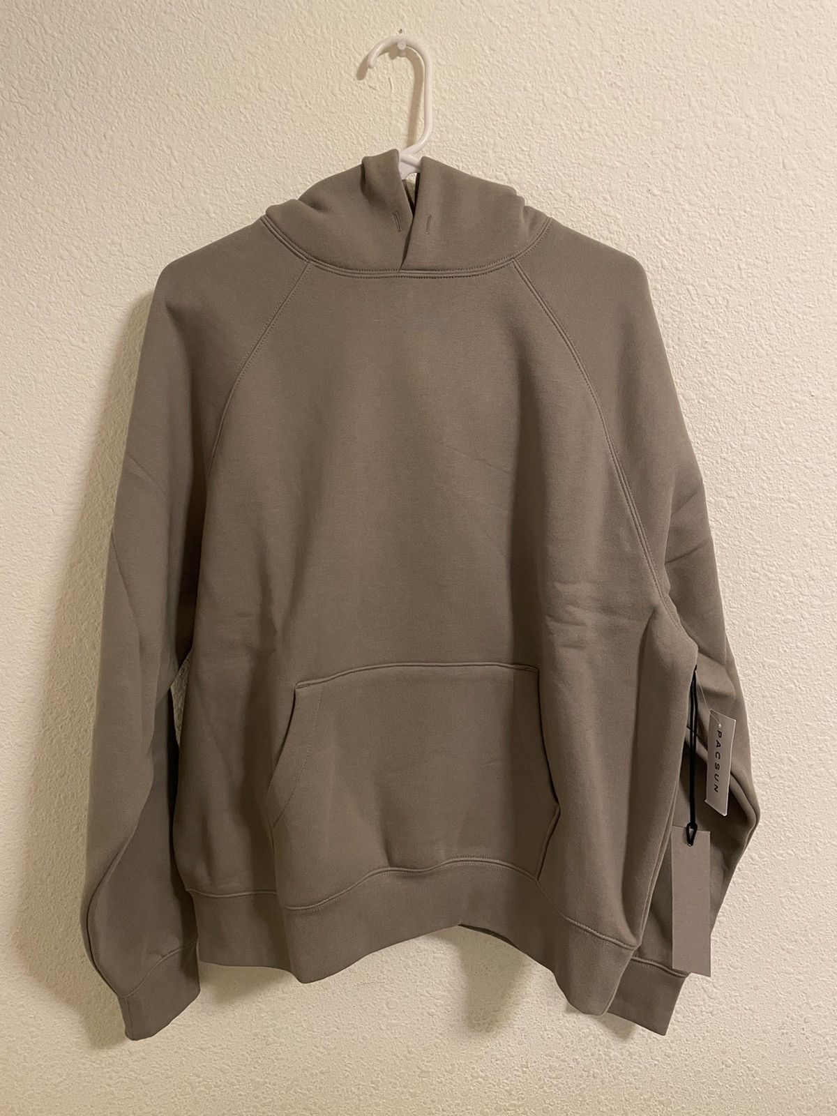 Pacsun Fear of God Essentials SS21 Moss Pullover Hoodie | Grailed