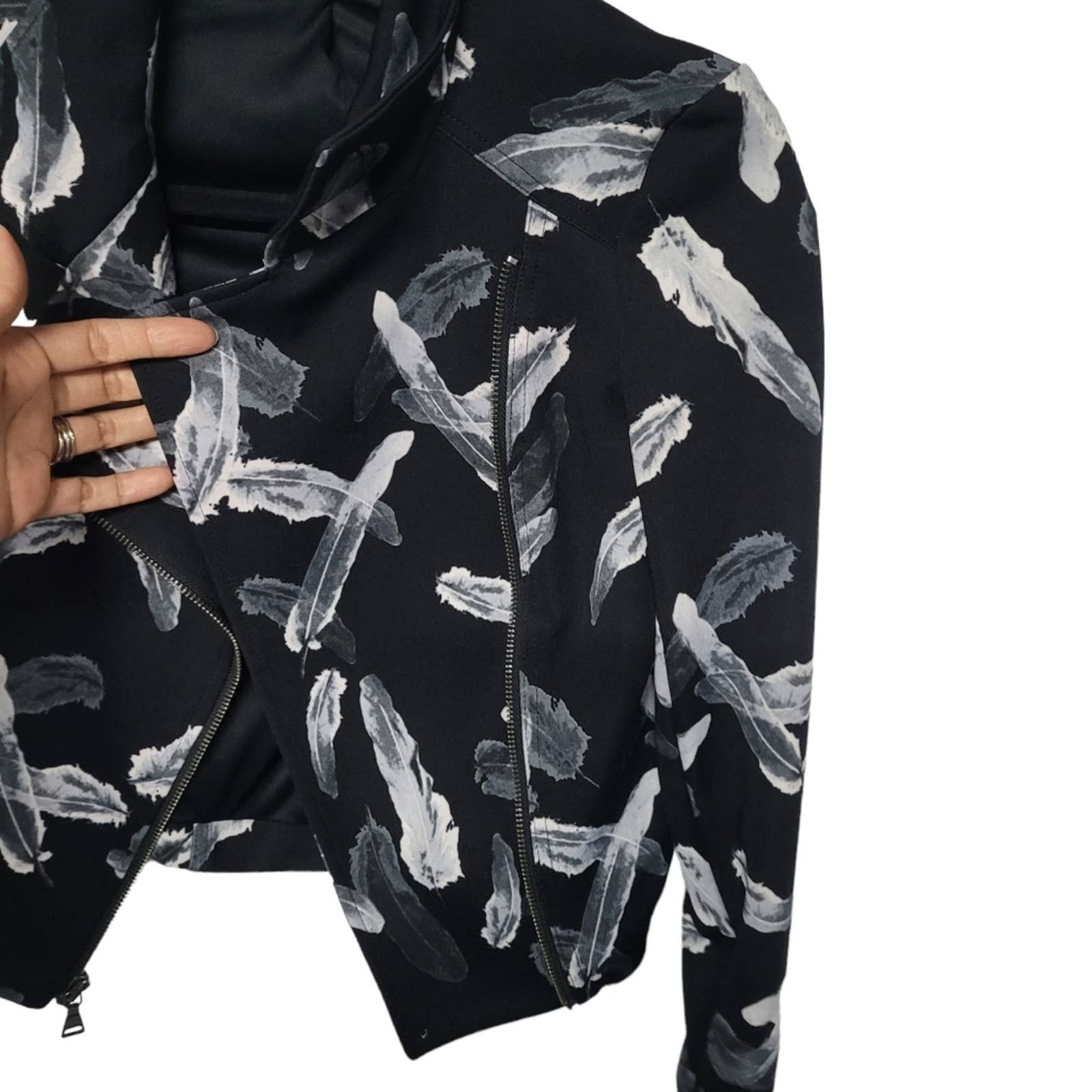 Express EXPRESS FEATHER PRINT moto jacket black white art to wear XS ...