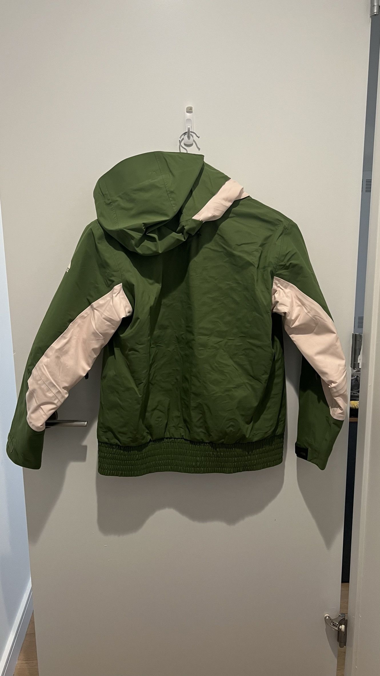 Nike ACG Nike ACG Airvantage Gore-Tex Inflatable Jacket 08 Nike ACG Nike ACG Airvantage Gore-Tex Inflatable Jacket 08