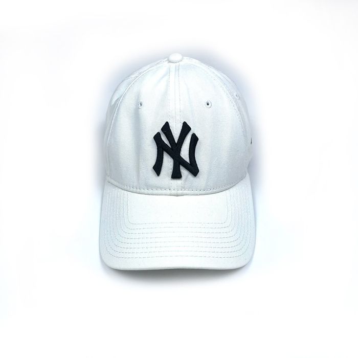 Vintage New York Yankees New Era Vintage White Cap | Grailed