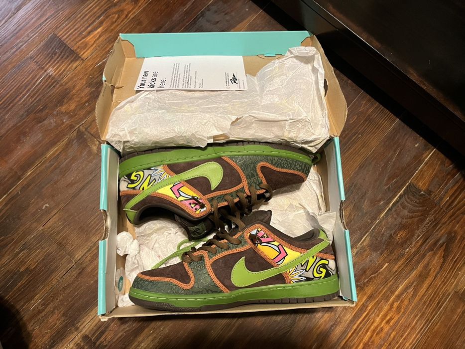 Nike De la soul dunks | Grailed