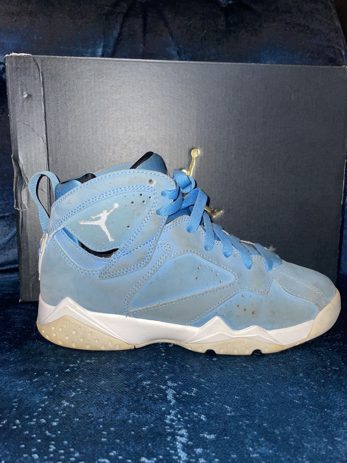 Jordan Brand Air Jordan 7 Retro GS Pantone | Grailed