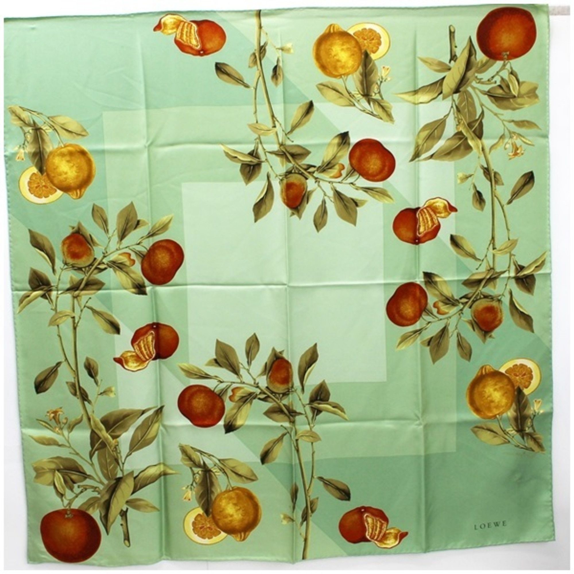 Loewe Loewe Silk Scarf Muffler Green Tree Pattern LOEWE | Ladies | Grailed