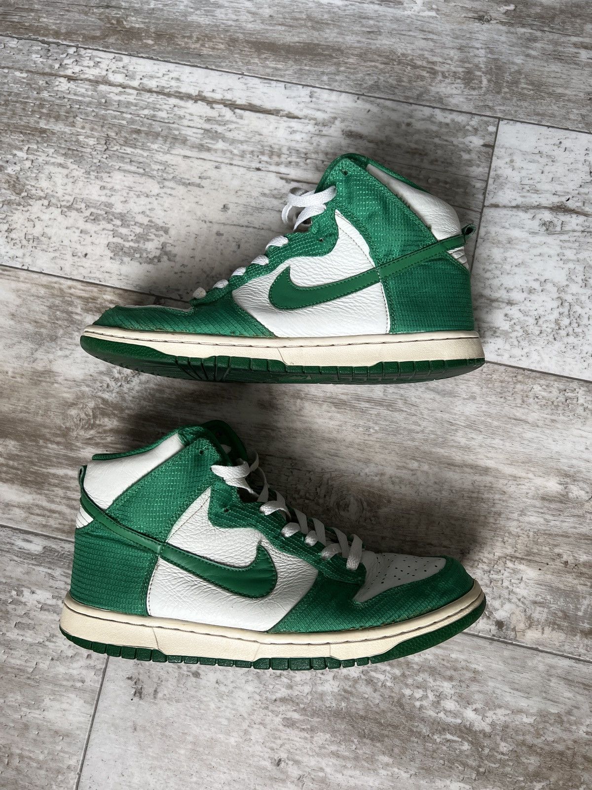 Jordan Brand × Nike × Streetwear Lucky Green Nike Dunks | Grailed