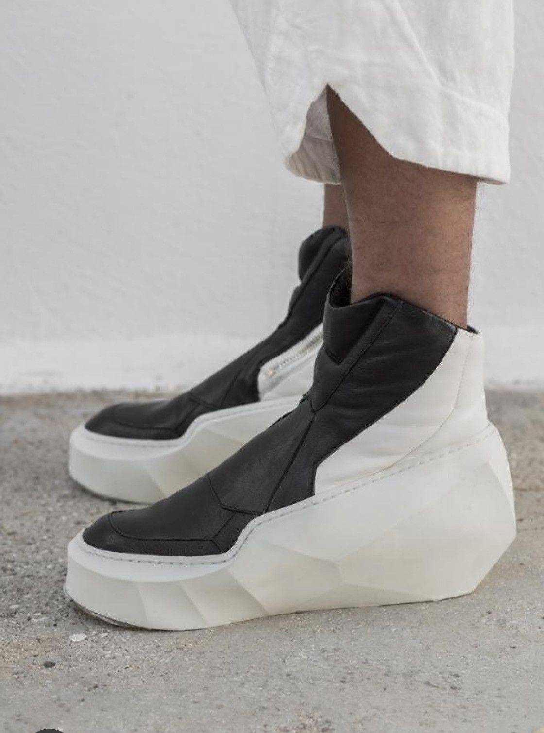 Julius Julius 7 polygon sneaker boots size 3 | Grailed