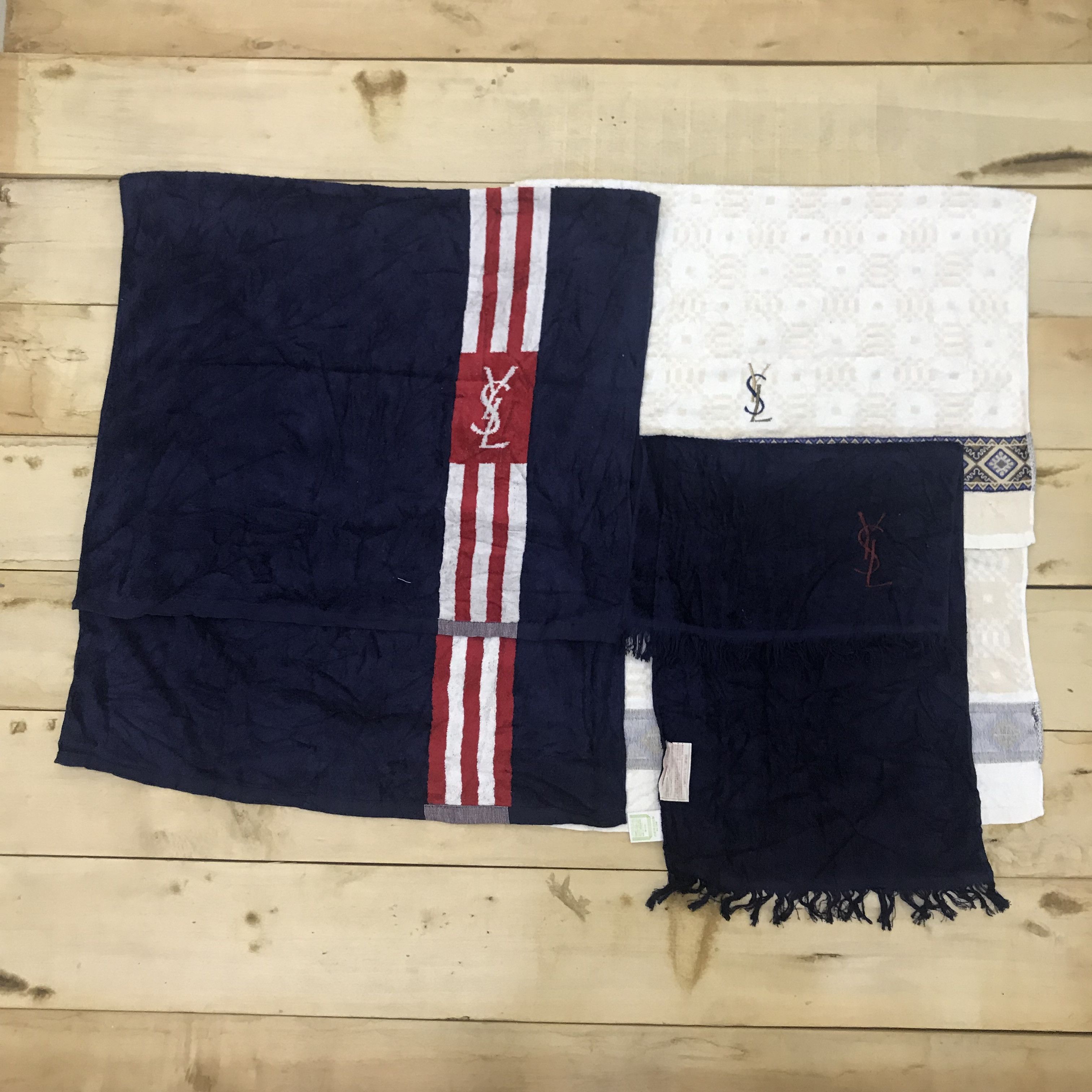Italian Designers × Yves Saint Laurent W40 LOT 3 YSL BATH TOWEL NICE ...