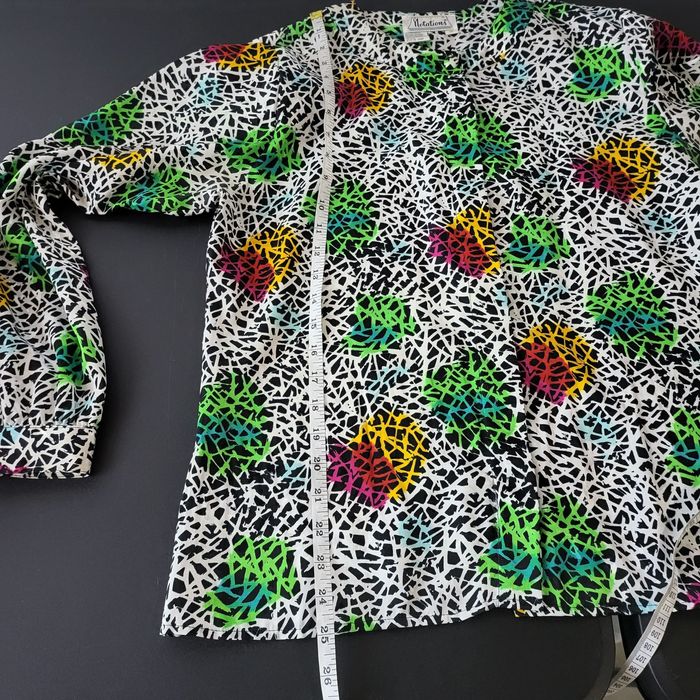 Vintage Vintage Notations Colorful Button-Down Shirt Women's Size 10 ...