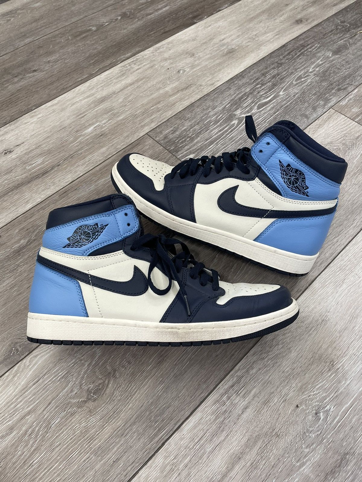 Nike Jordan 1 Retro High Obsidian UNC | Grailed