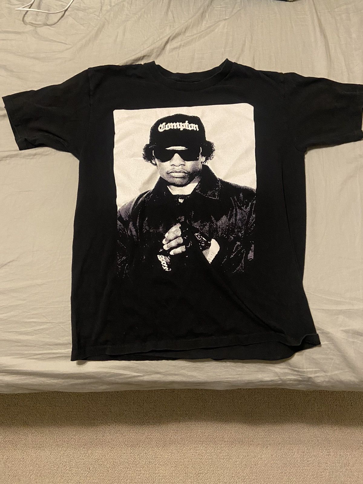 Rap Tees × Streetwear × Vintage Vintage Eazy E Tee | Grailed