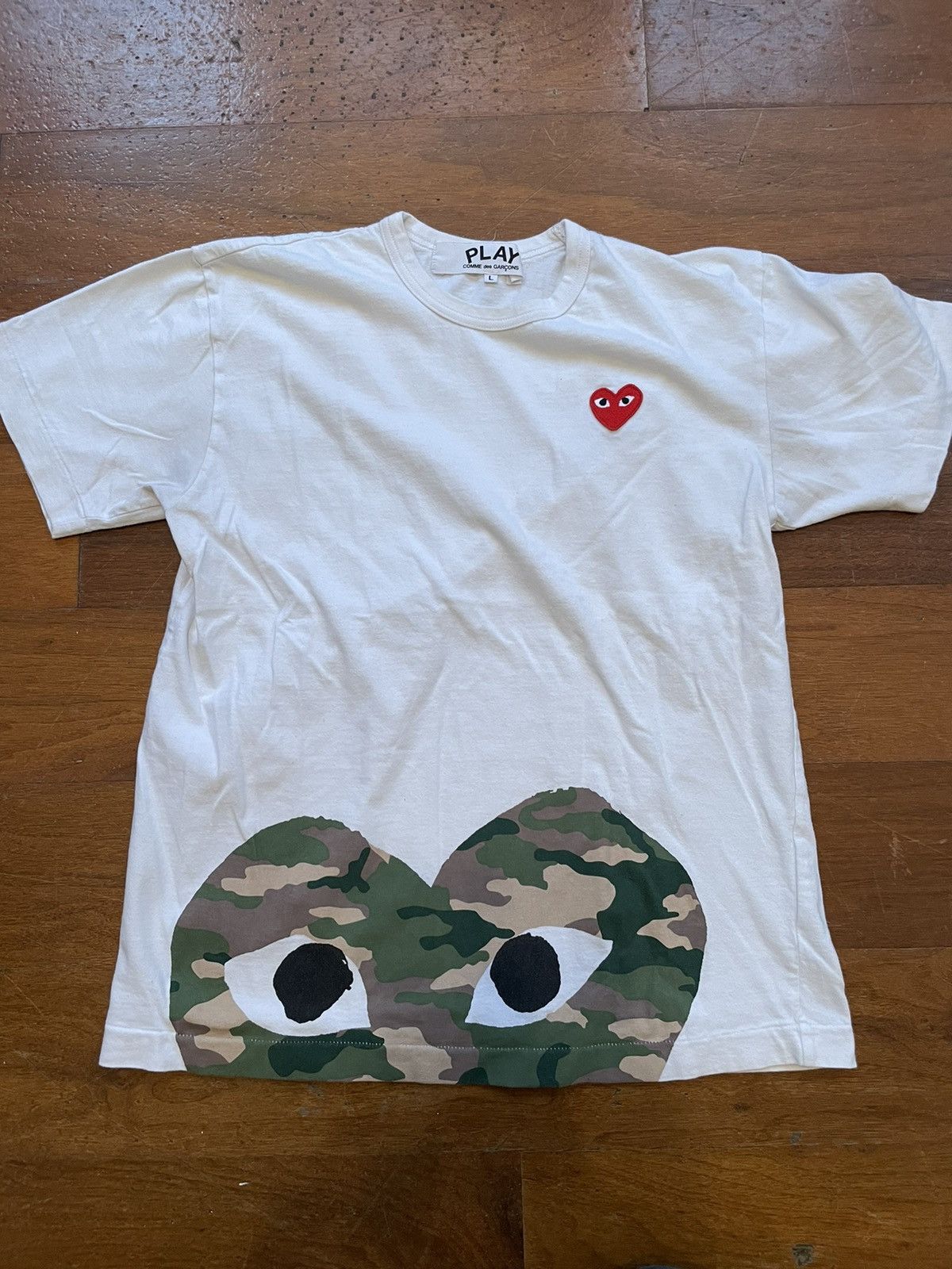 Comme des Garcons PLAY CDG Comme Des Garçons Play Half Camo Heart Tee ...