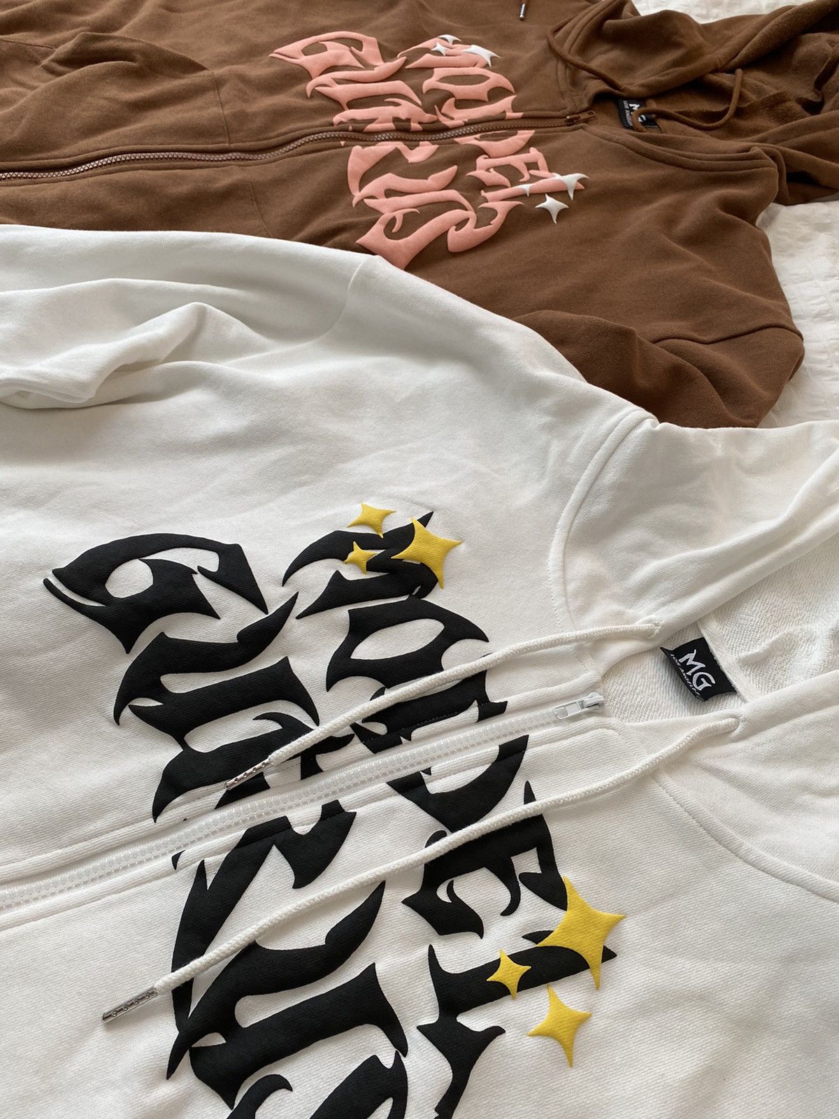 Japanese Brand × Streetwear × Vintage Y2K White Zip-up Puff Print ...