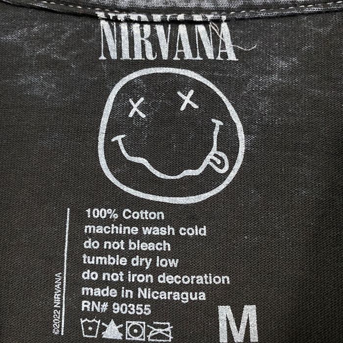 Nirvana Nirvana Nevermind Pocket Smiley Grunge Tee M | Grailed