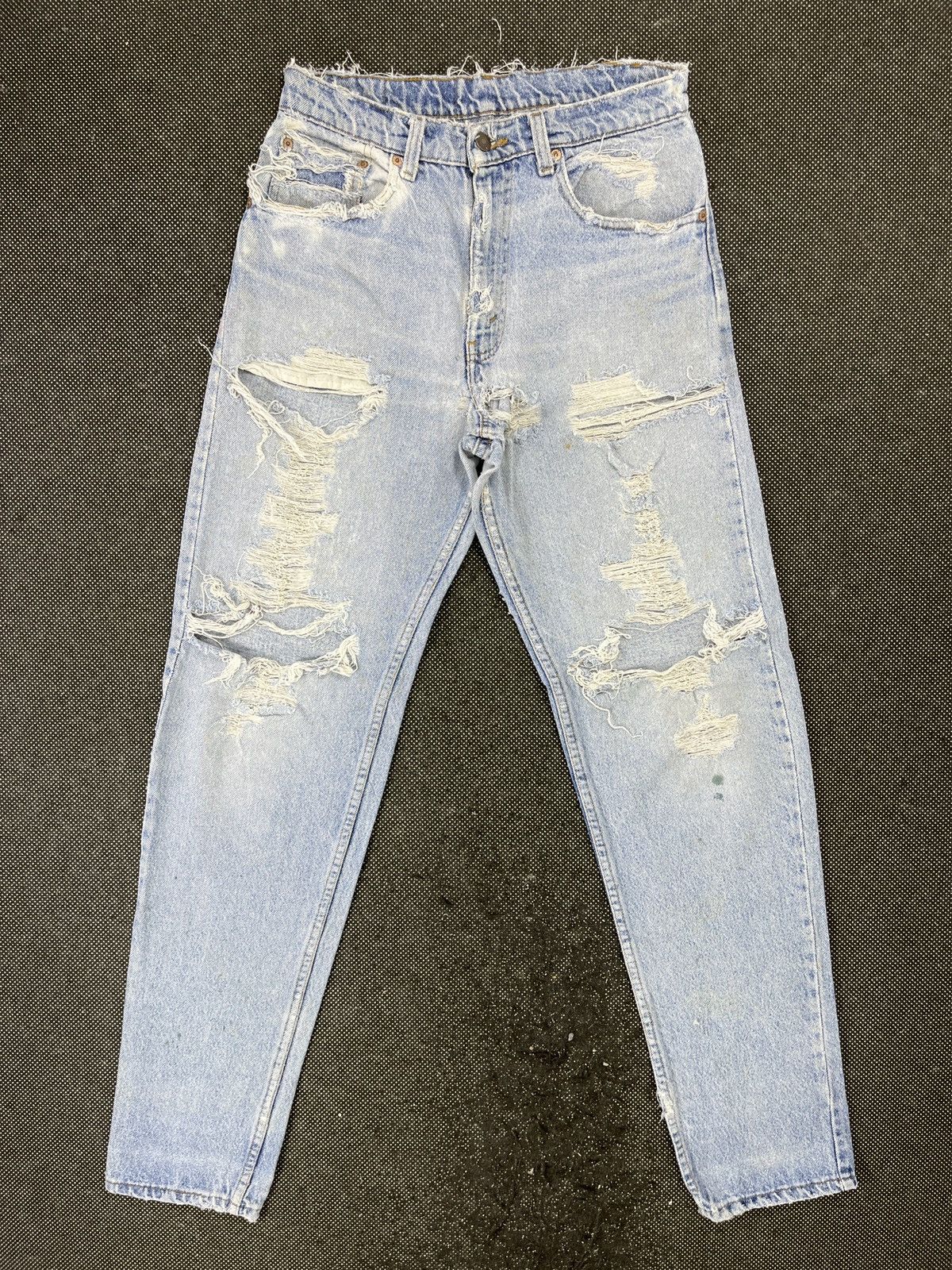 Levi's × Vintage 90’s Vintage Levis 550 Thrashed Jeans - J583 | Grailed