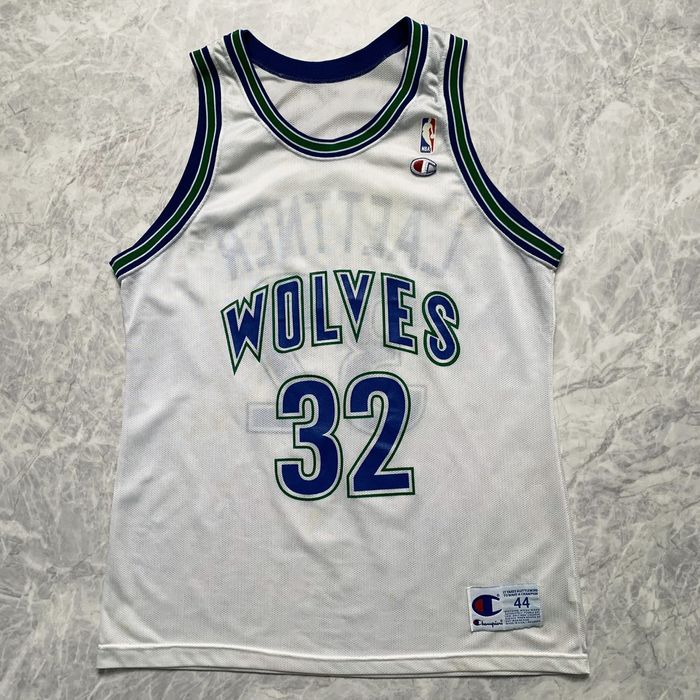 Vintage VTG 90s NBA CHRISTIAN LAETTNER MINNESOTA TIMBERWOLVES | Grailed
