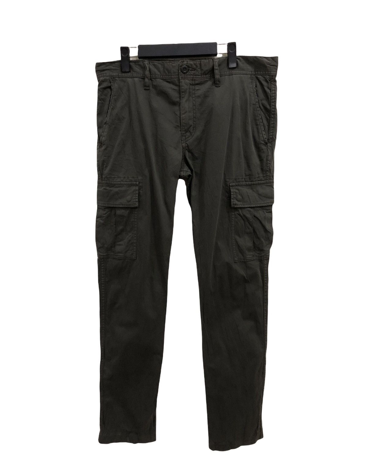 Japanese Brand × Streetwear × Uniqlo Japanese Brand Uniqlo Tactical Multipocket Cargo Pant | Grailed