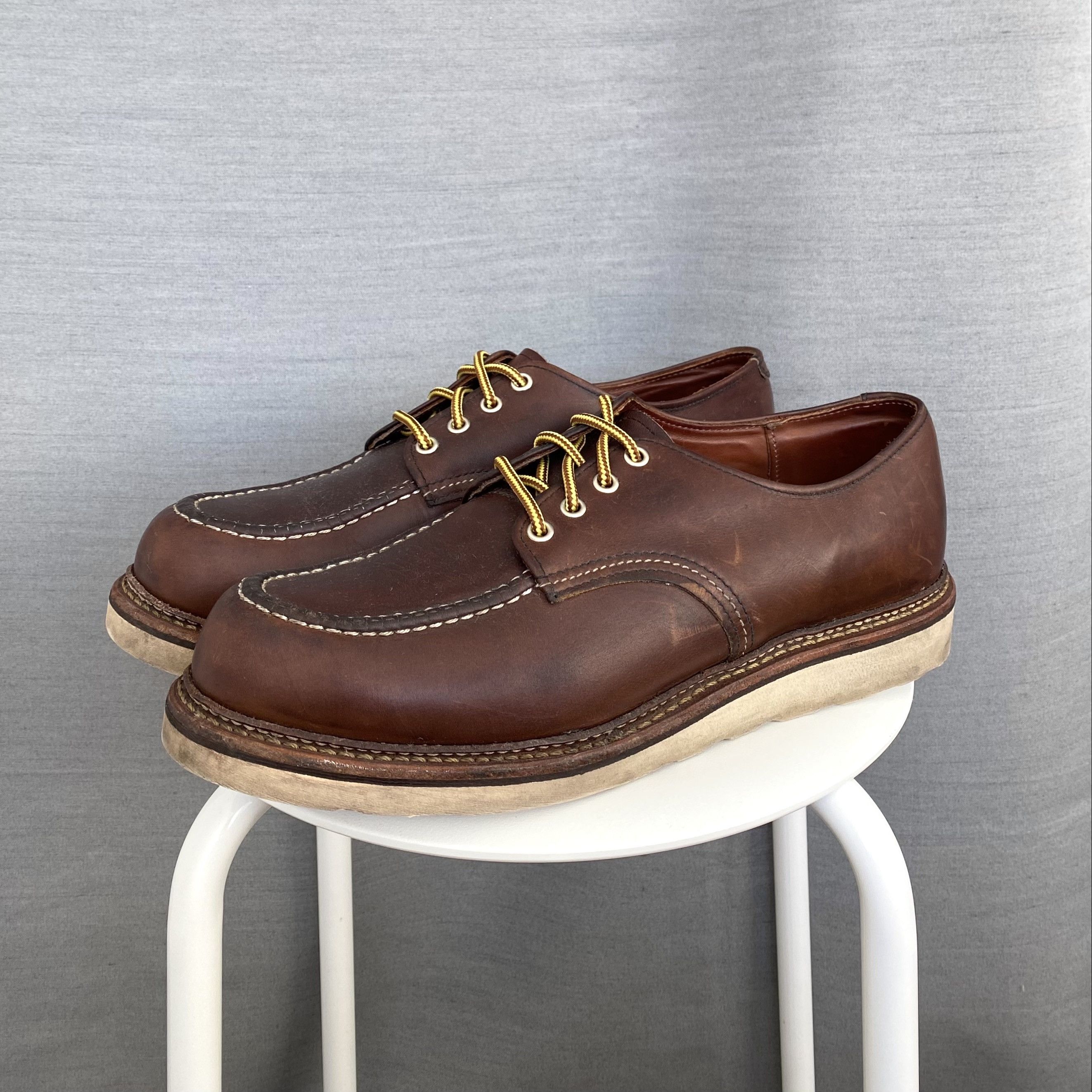 Red Wing Vintage-Worn Red Wing Shoes Made in USA Heritage 8109 Oxford ...