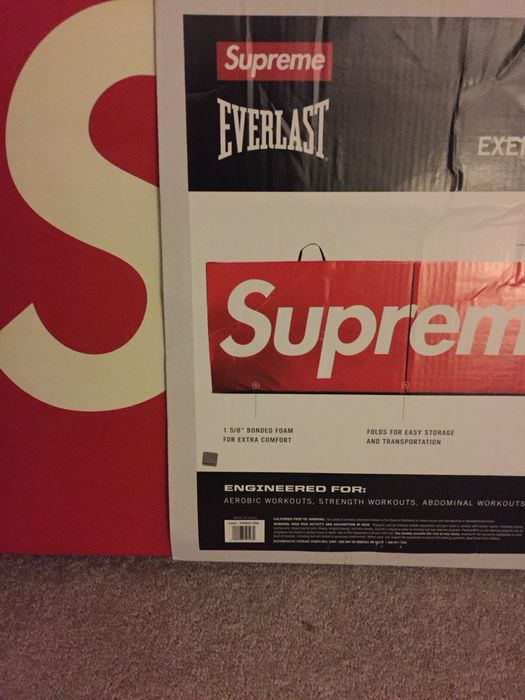 Supreme Folding Exercise Mat | Grailed