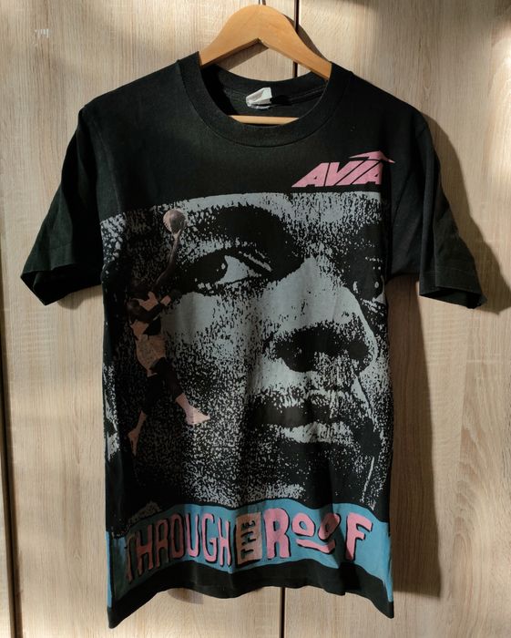 Vintage Vintage Clyde Drexler single stiched NBA t shirt ! | Grailed