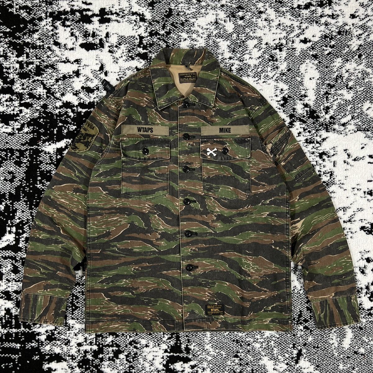 Wtaps WTAPS BUDS LS SHIRT COTTON TWILL TIGER STRIPE + PIN BADGE | Grailed