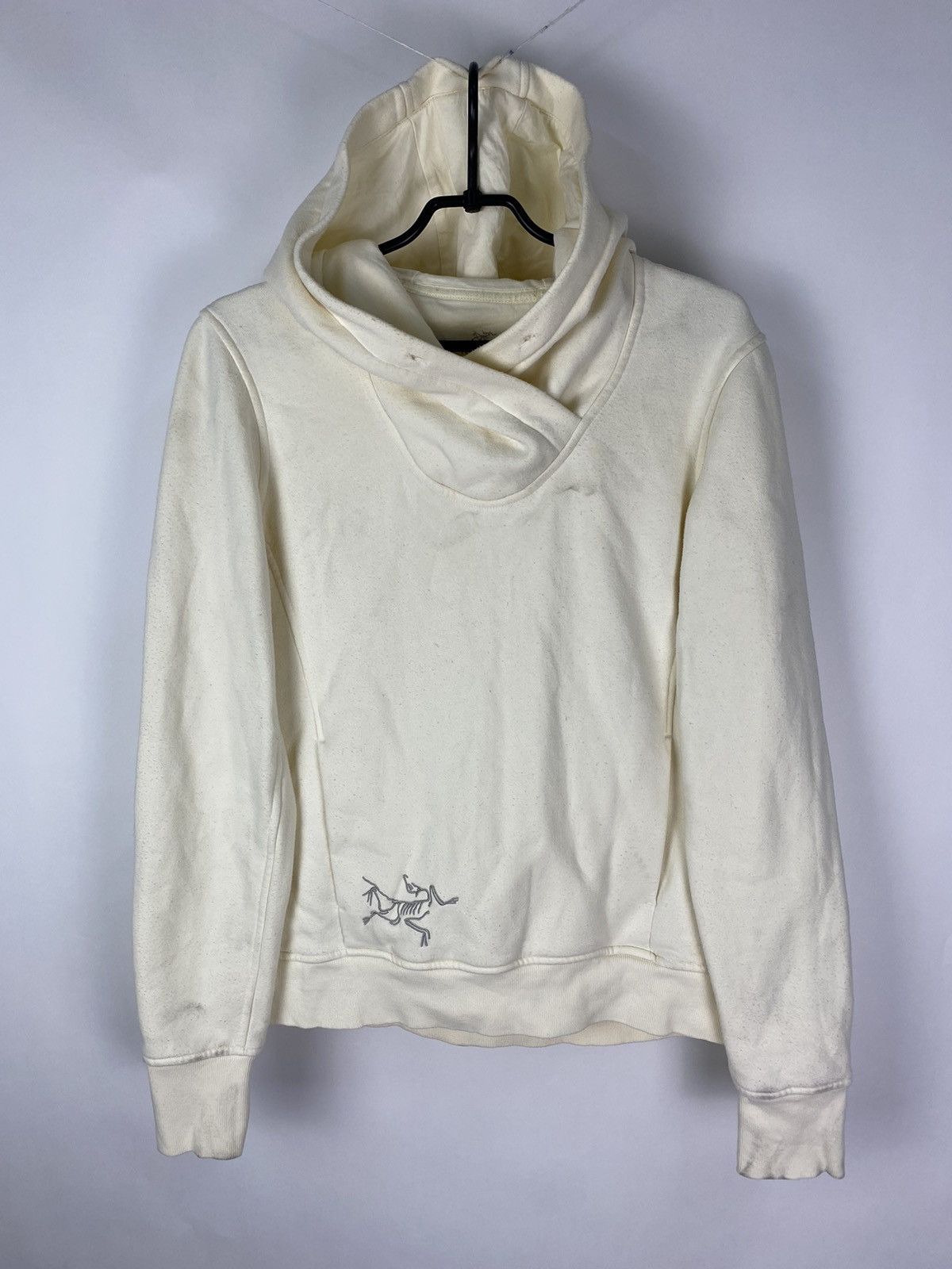 Arc'teryx × Outdoor Life × Streetwear Vintage Arcteryx Logo Hoodie ...