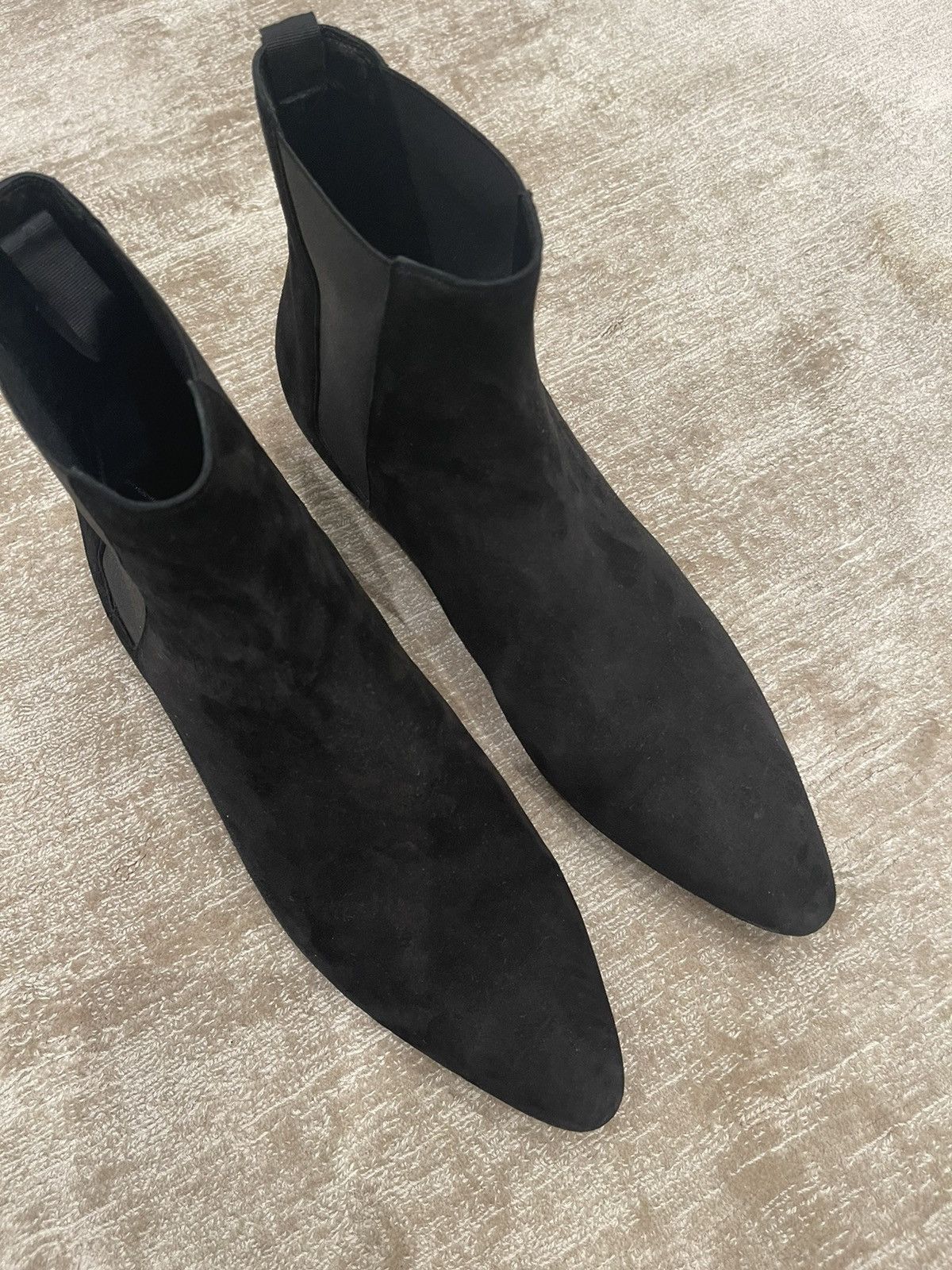 Saint Laurent Paris Suede Devon boots fw 2017 | Grailed