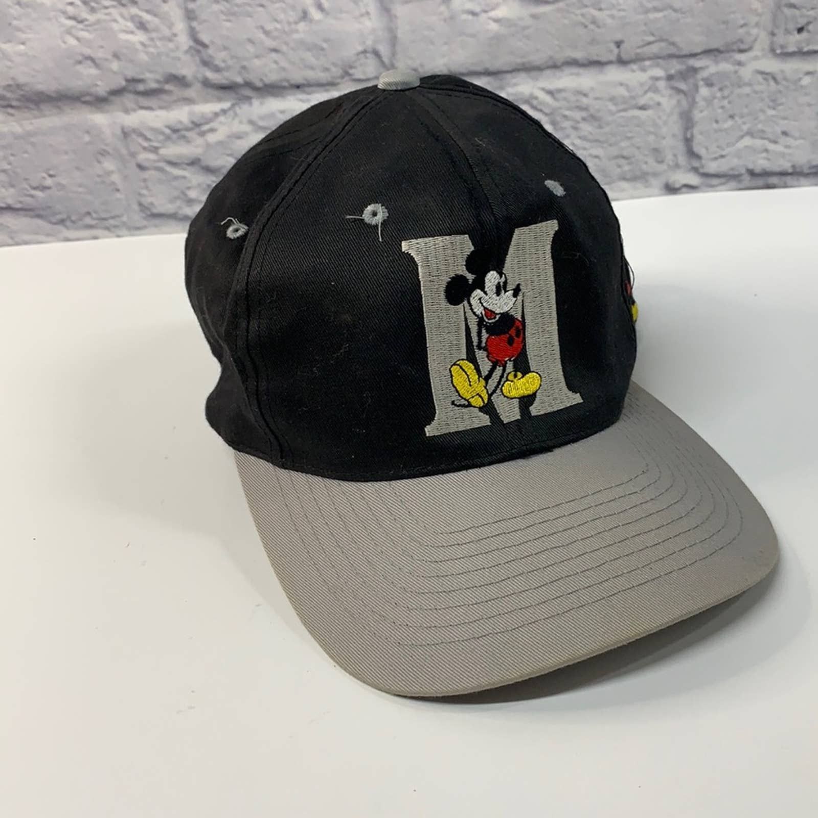 Disney Vintage M Mickey Mouse Disney Fresh Caps Black Snapback Hat ...