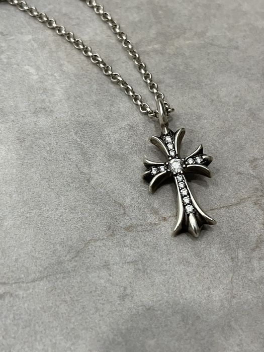 Chrome Hearts Chrome hearts Diamond tiny cross w/ roll chain | Grailed