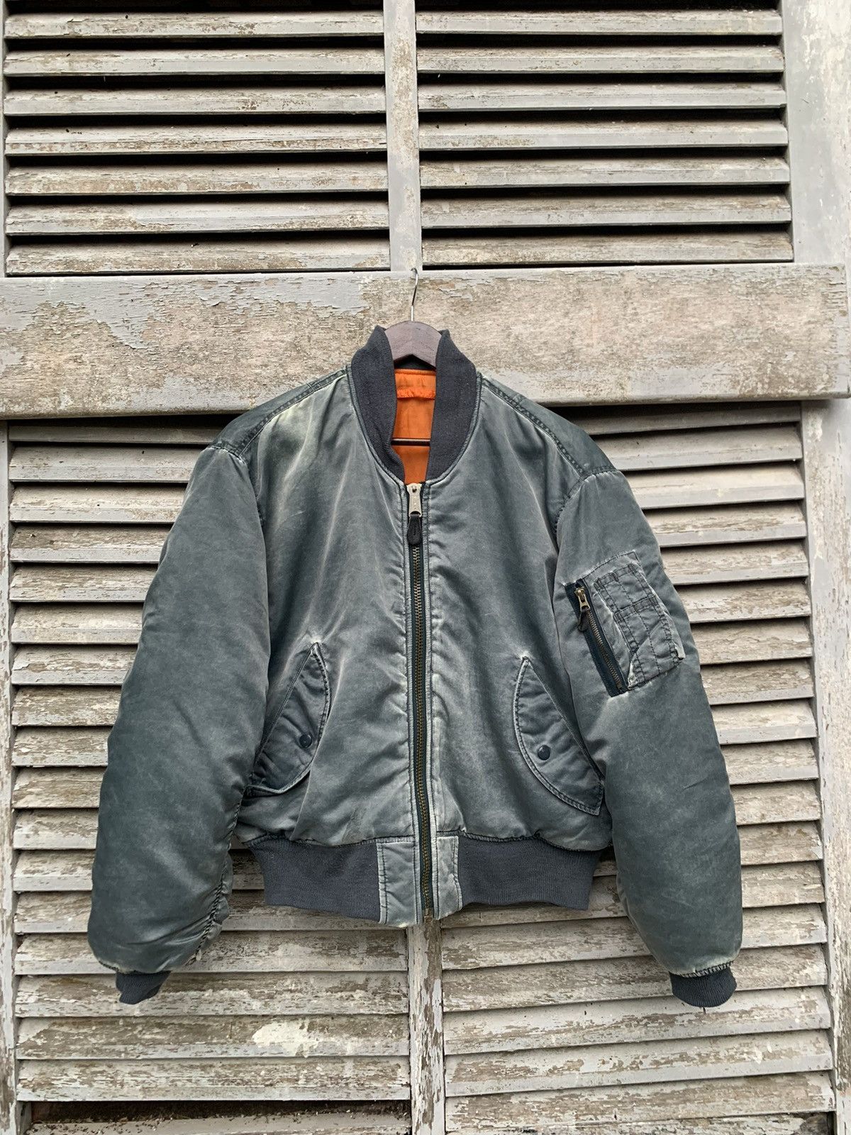 Alpha Industries × Bomber Jacket × Vintage Alpha Industries Flyers MA-1 Man Intermediate Bomber ...