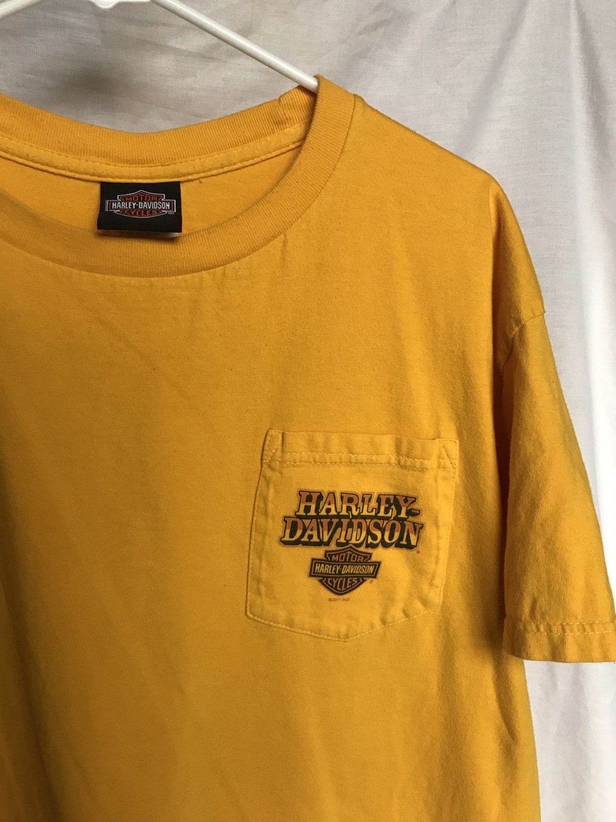 Harley Davidson Harley Davidson Yellow T-Shirt Tee Shirt Size Large ...