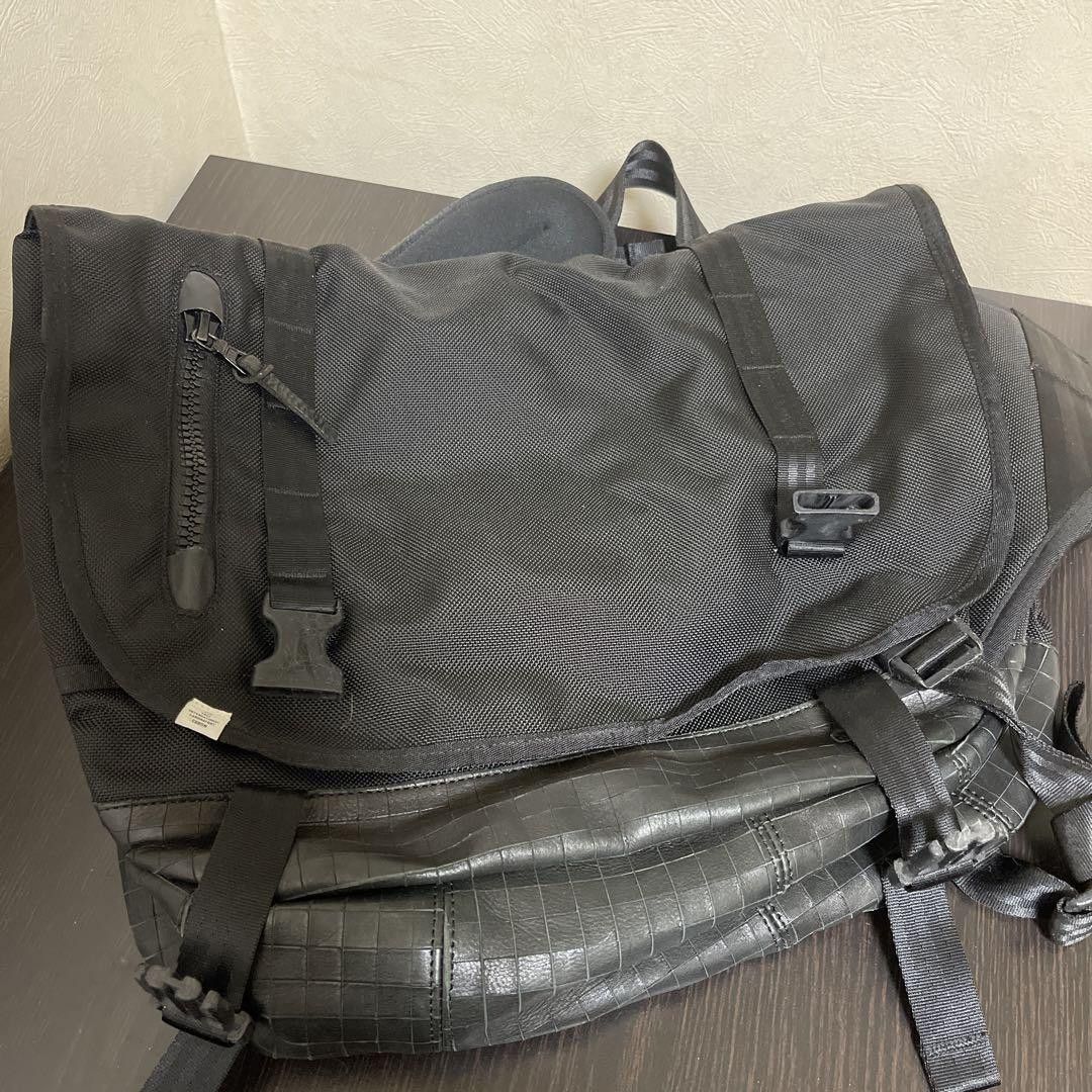 Visvim VISVIM BALLISTIC E-CAT Messenger Bag Black Nylon | Grailed