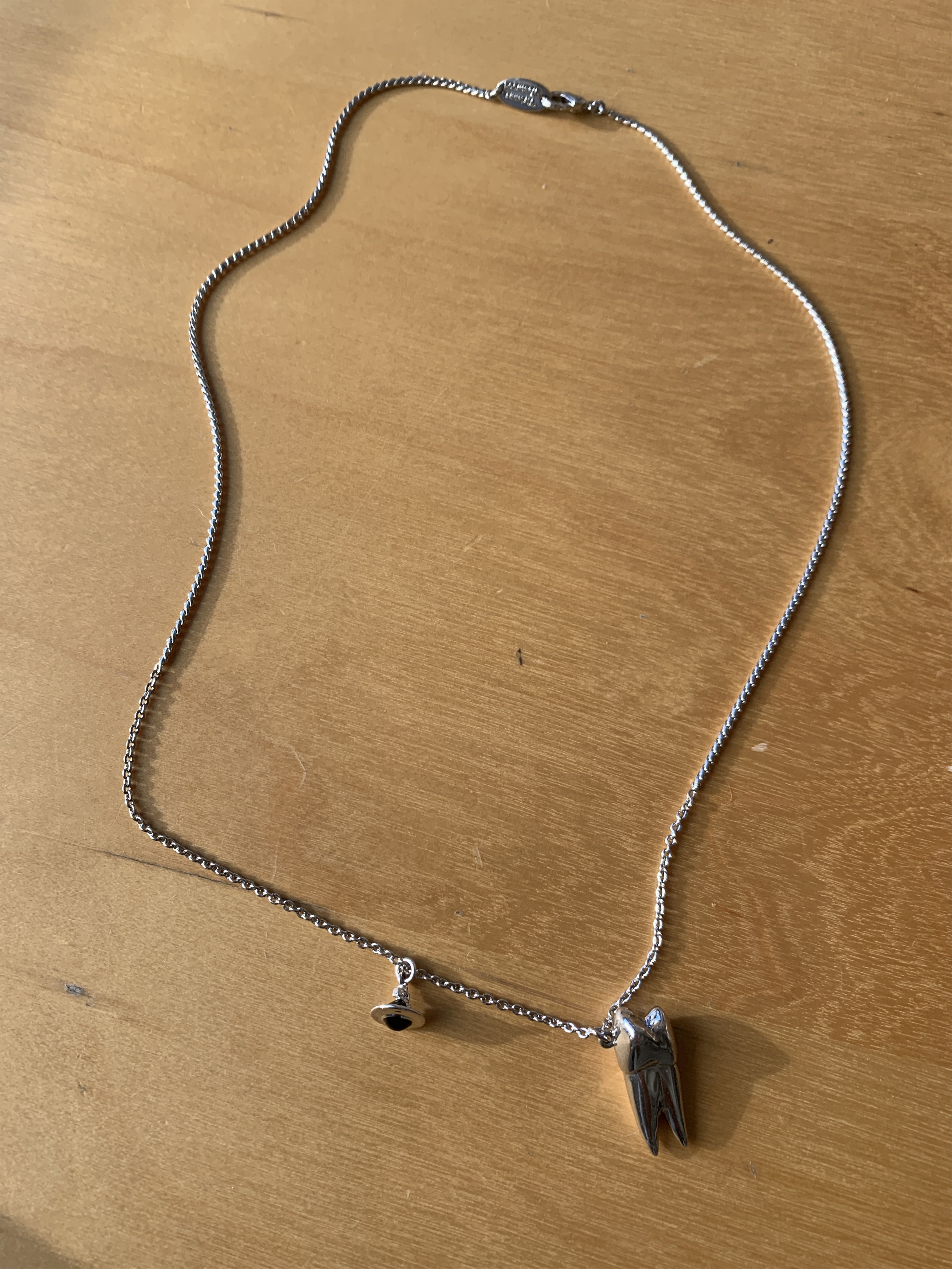 Vivienne westwood tooth necklace store