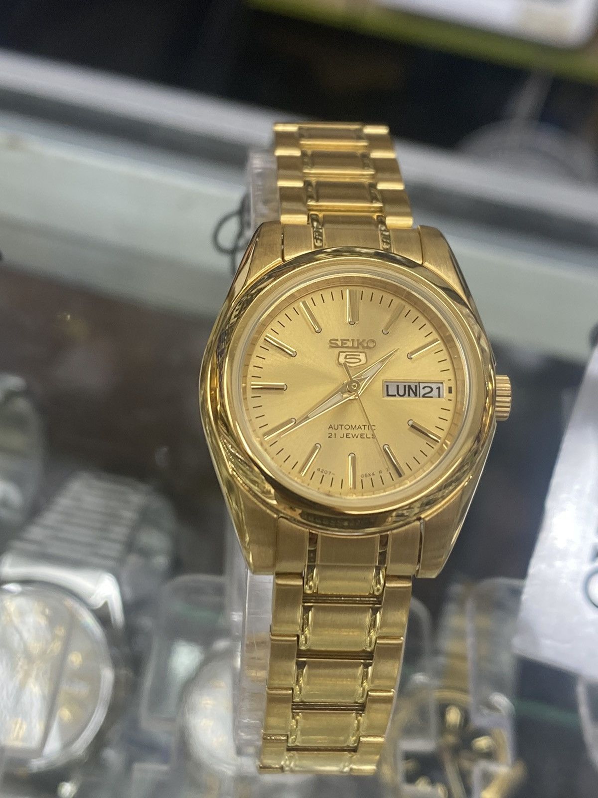 Seiko Women/ Ladies Seiko small size Watch, Automatic Movement, | Grailed
