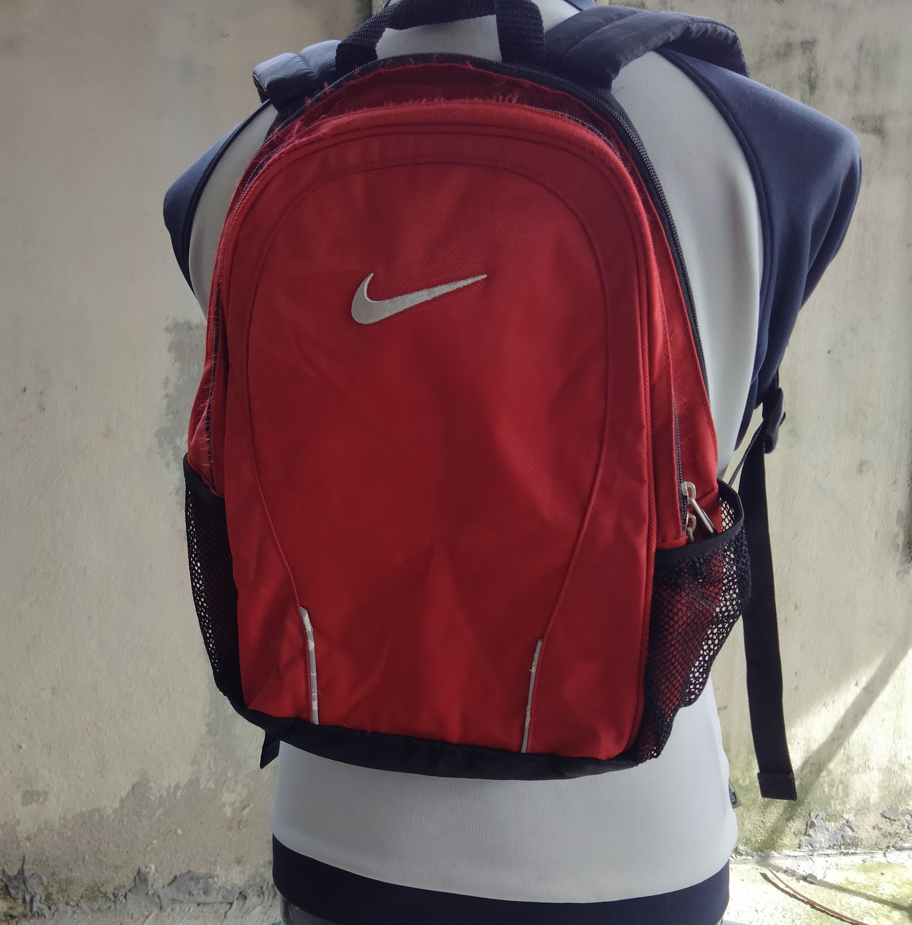 Nike × Streetwear × Vintage ⚡️LAST DROP ⚡️Nike Vintage Bagpack | Grailed