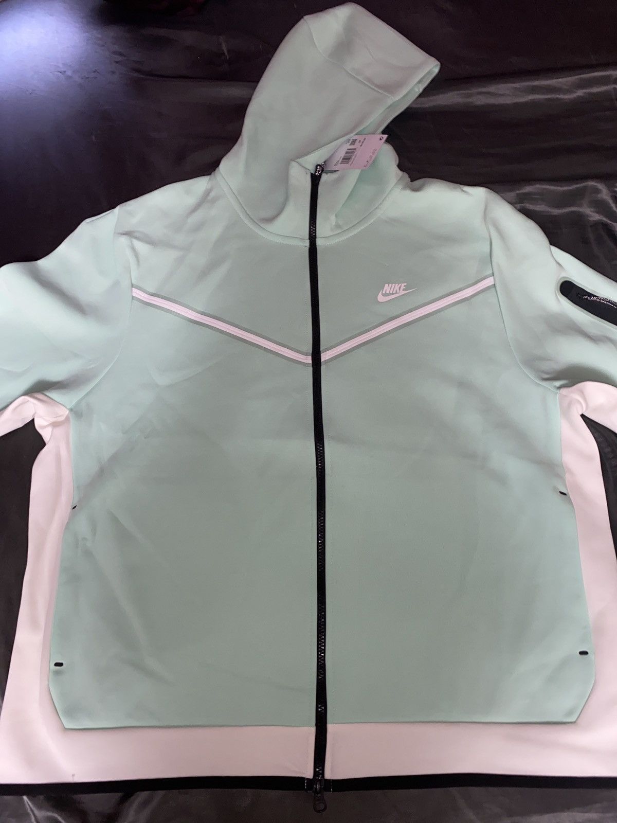 Nike Nike tech fleece | Grailed