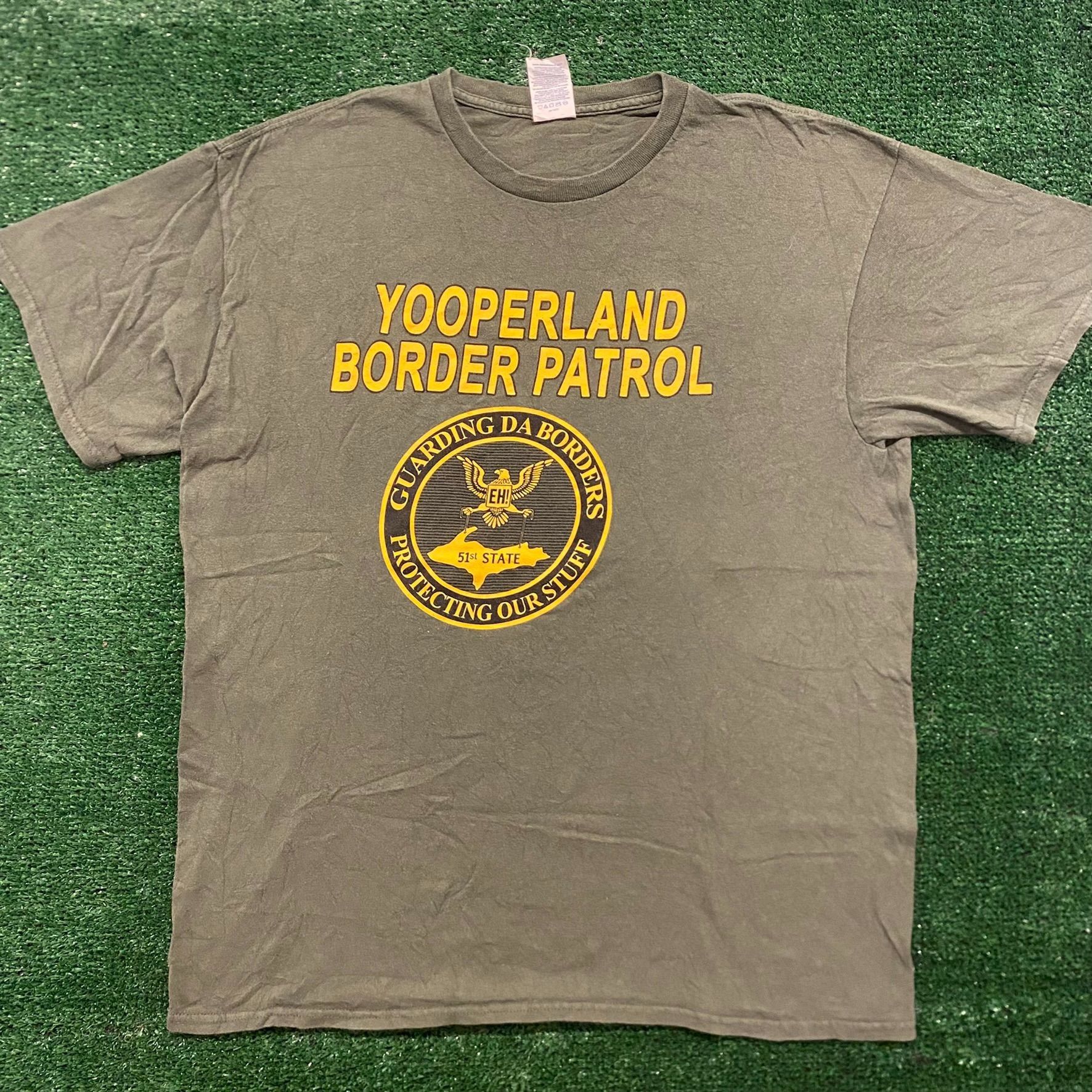 Streetwear × Vintage Canada Border Patrol Vintage Humor T-Shirt | Grailed