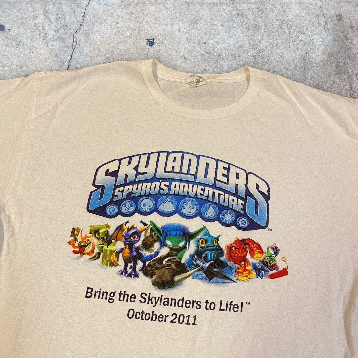 Vintage Skylanders Tee | Grailed