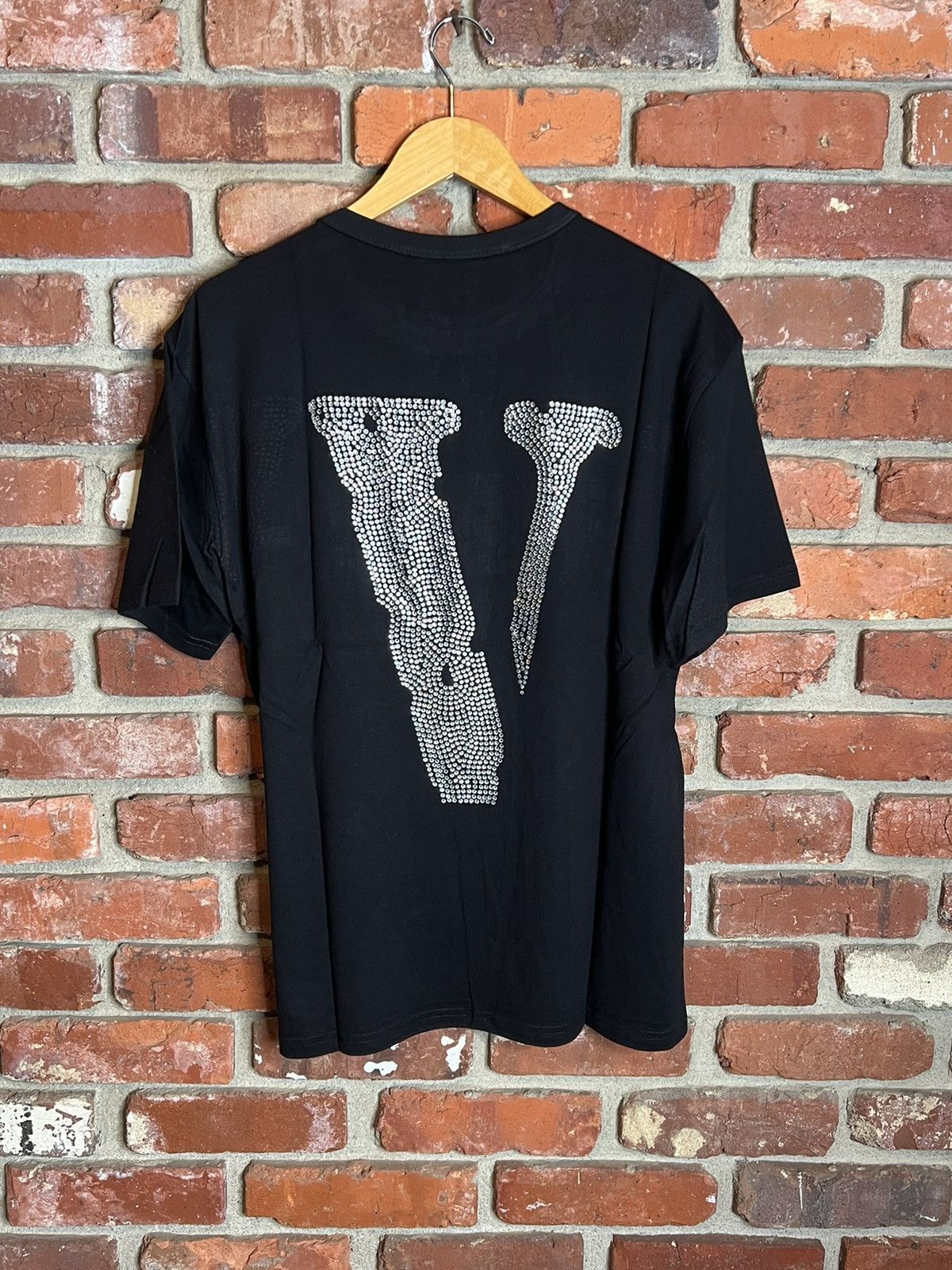 Vlone *NEW* Vlone Rhinestone Friends Tee S | Grailed