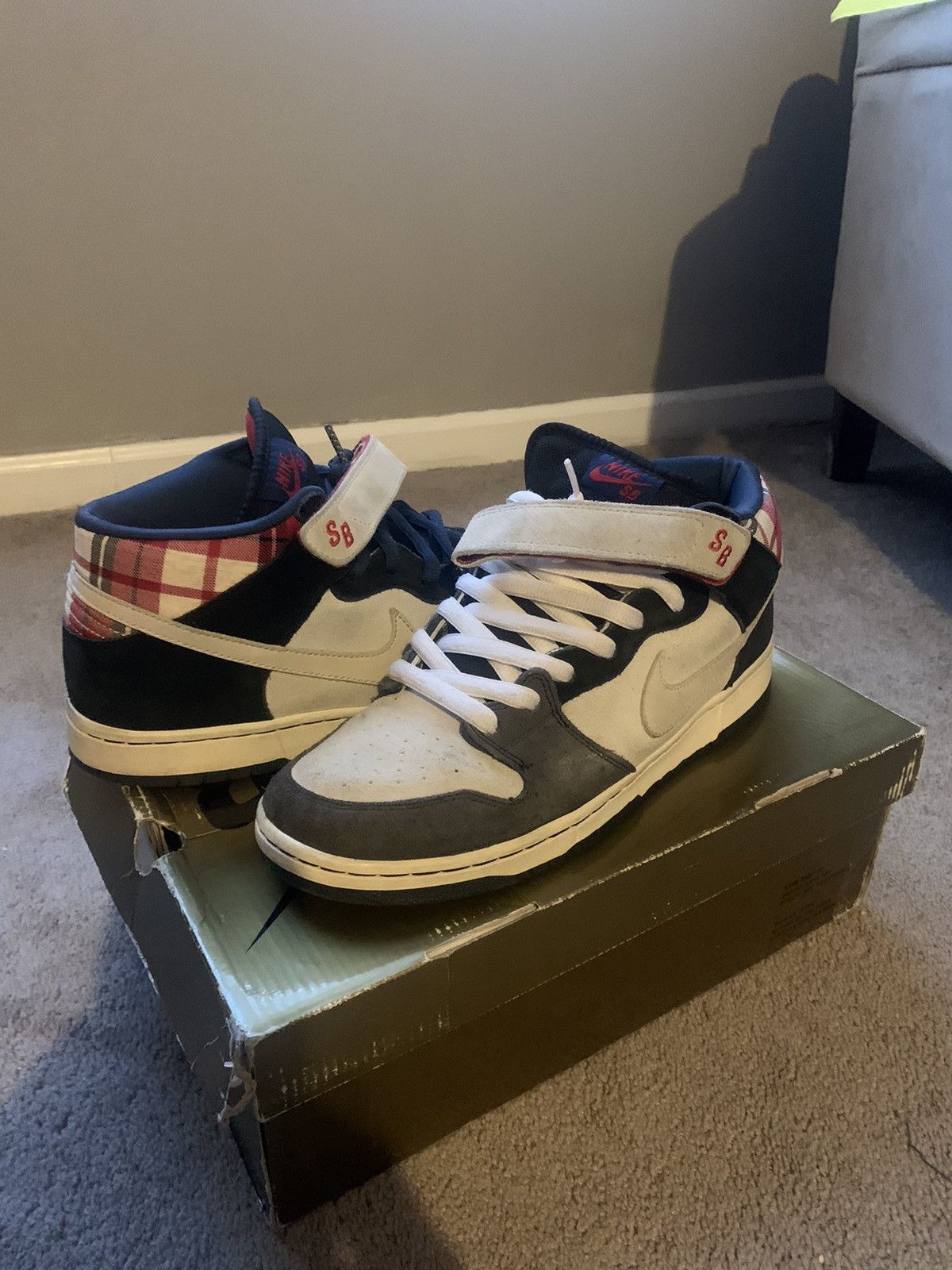 Nike Nike SB Goofy boy mids | Grailed