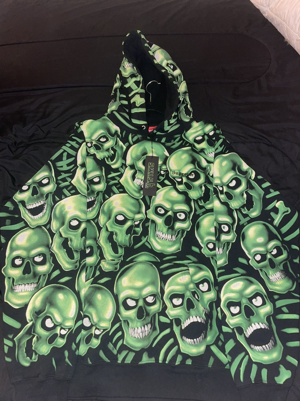 Supreme SUPREME SKULL PILE | Grailed